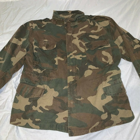 Jackets & Coats | Vintage Military Bdu Woodland Field Jacket Medium ...